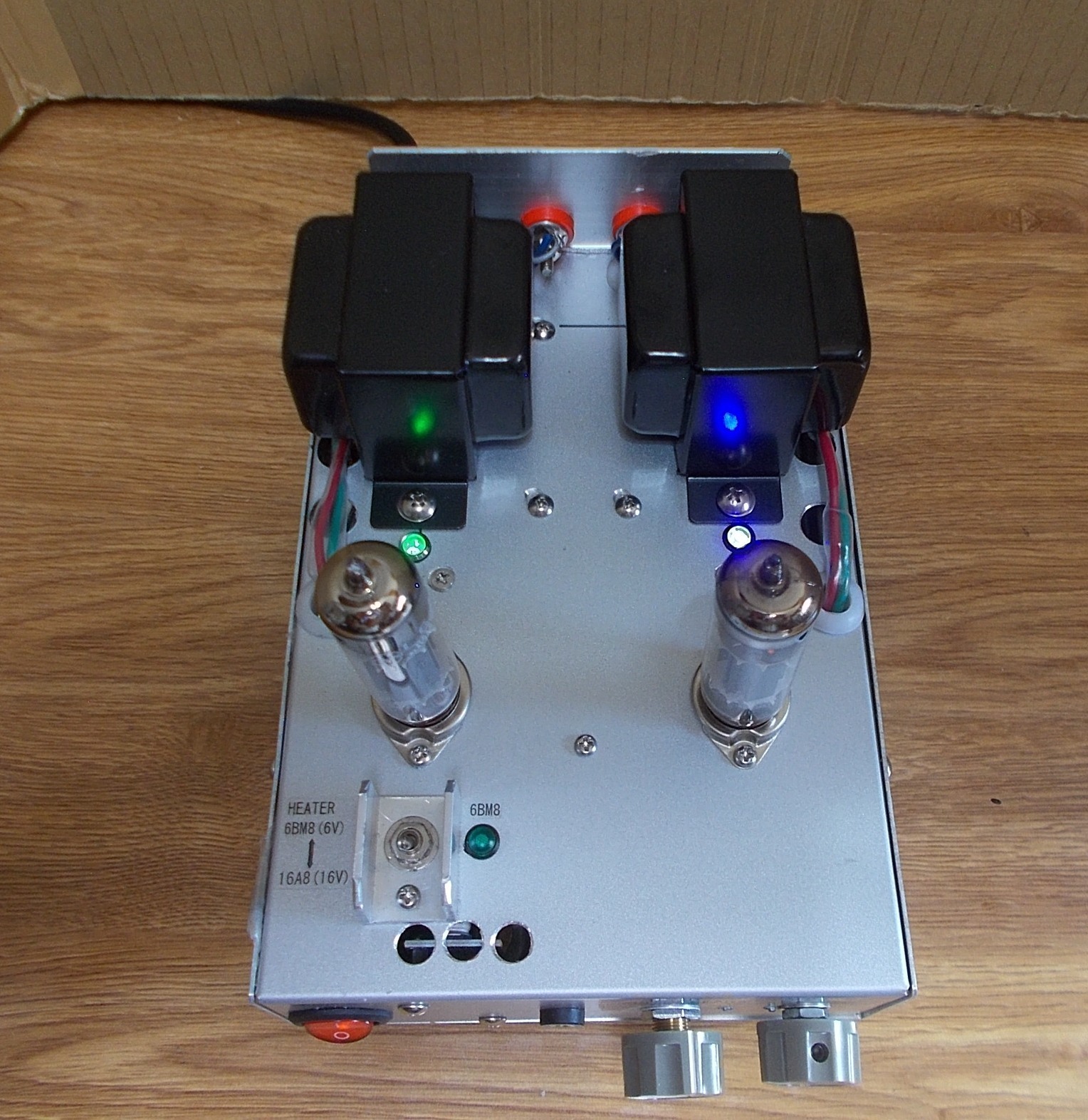 スイッチング電源を使った真空アンプ 6BM8/16A8編: ノブのらくてん日誌